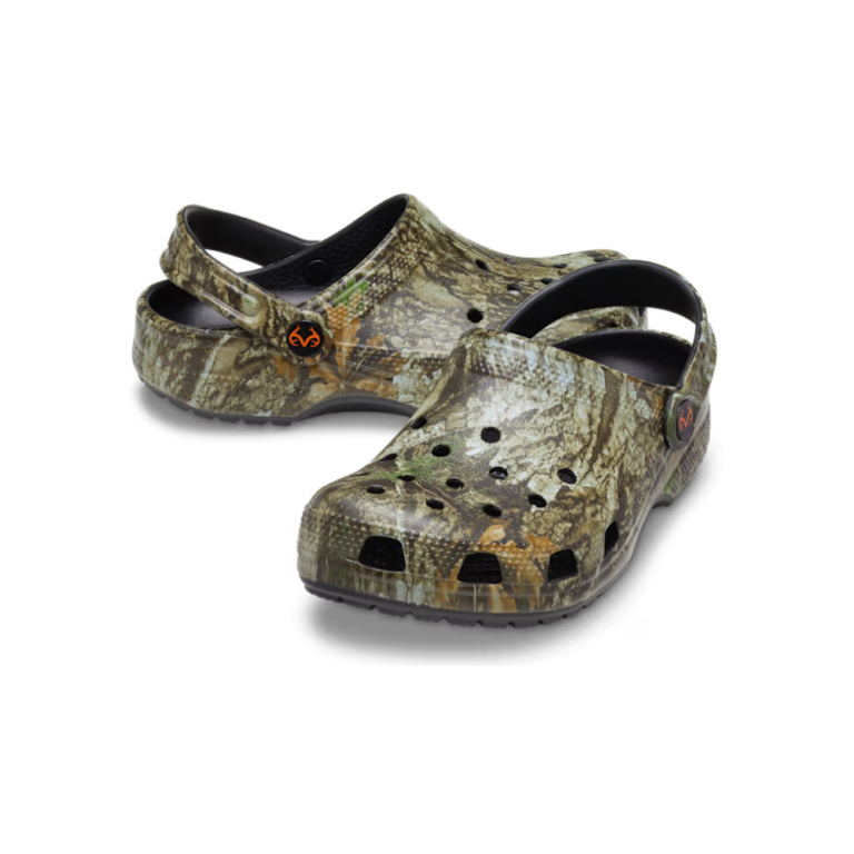 Crocs Realtree APX Classic Clog Multi - Thong On